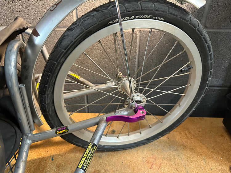 Bob Yak Trailer with Canvas Black Bag